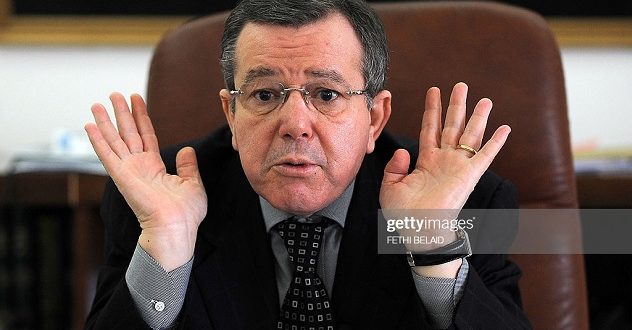 عاجل: كمال اللطيف يردّ على التسريب الصوتي لمكالمته مع بن علي خلال ...